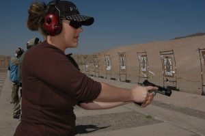 C-Clamp Grip | Successful C-Clamping - SWAT Survival | Weapons | Tactics