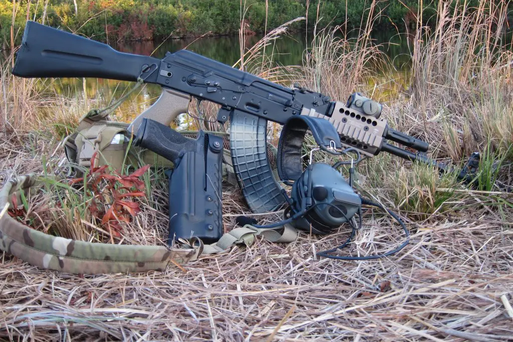 Choice of the FBI HRT: Springfield Armory Professional Model - SWAT ...