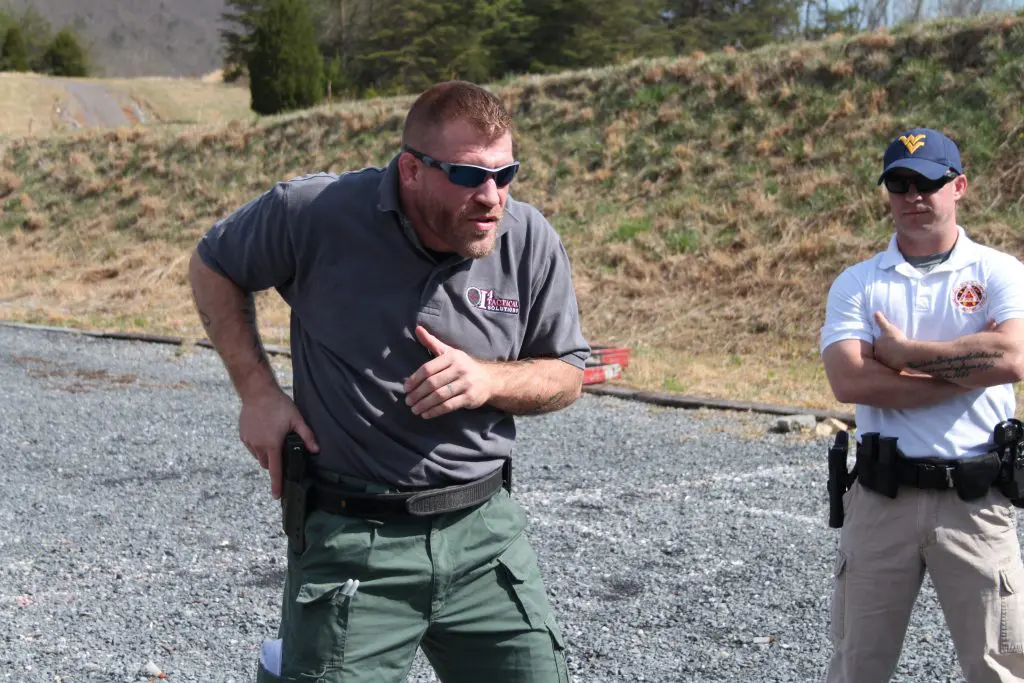 Tactical Revolver: Smith & Wesson’s Model 327 M&P - SWAT Survival ...