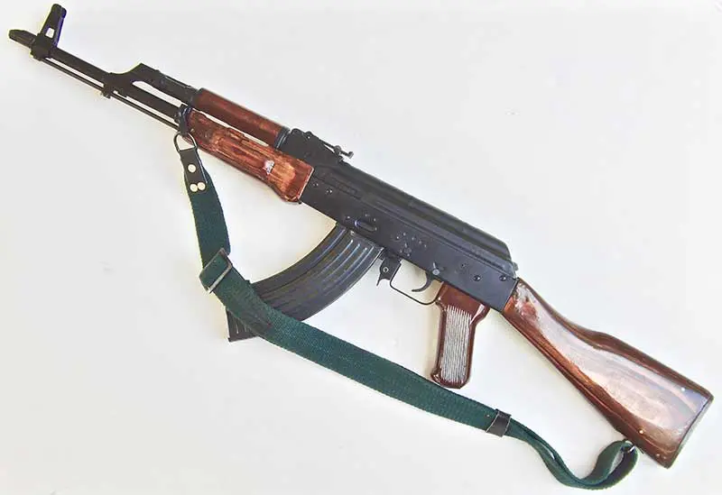 LONG GUNS: Maadi AK-47 - SWAT Survival | Weapons | Tactics