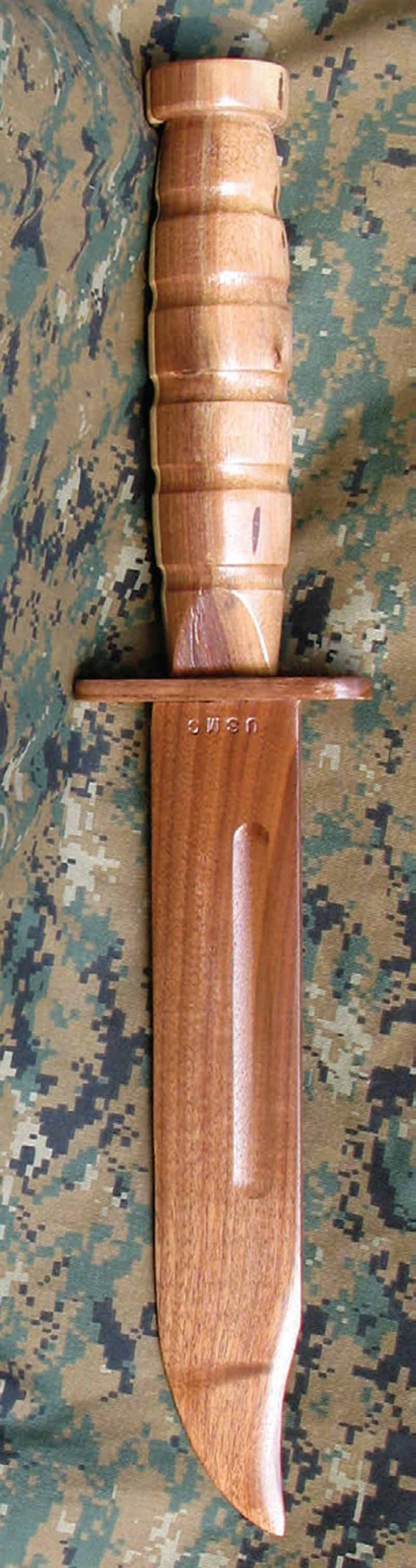 Colossal KA-BAR - SWAT Survival | Weapons | Tactics