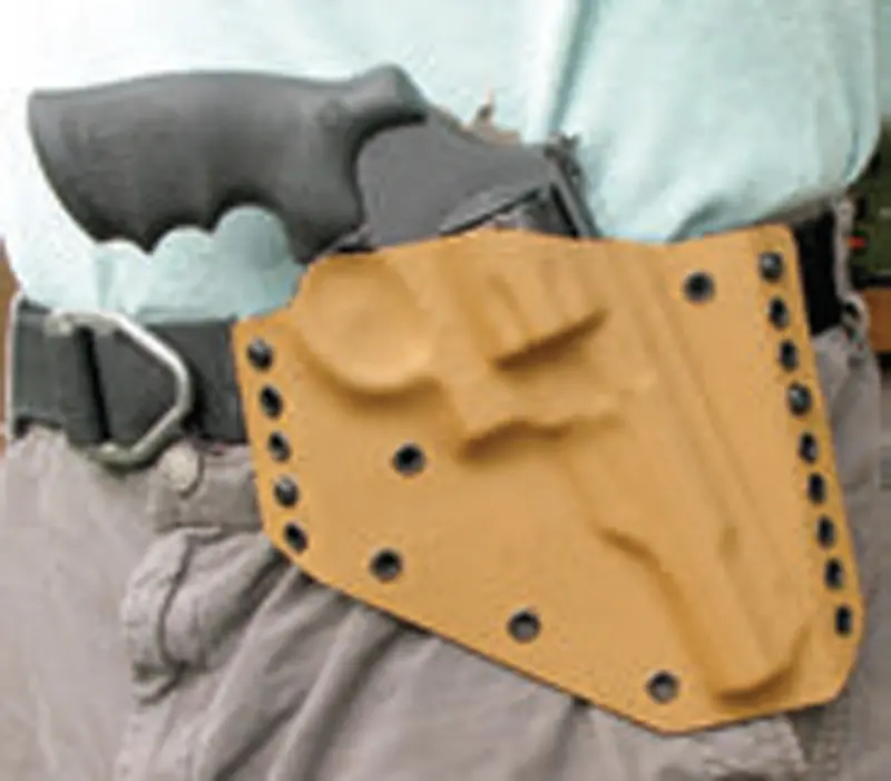 Smith and Wesson Model 327 TRR8 - SWAT Survival | Weapons | Tactics