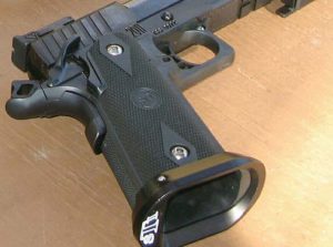 STI 1911 Pistol - SWAT Survival | Weapons | Tactics