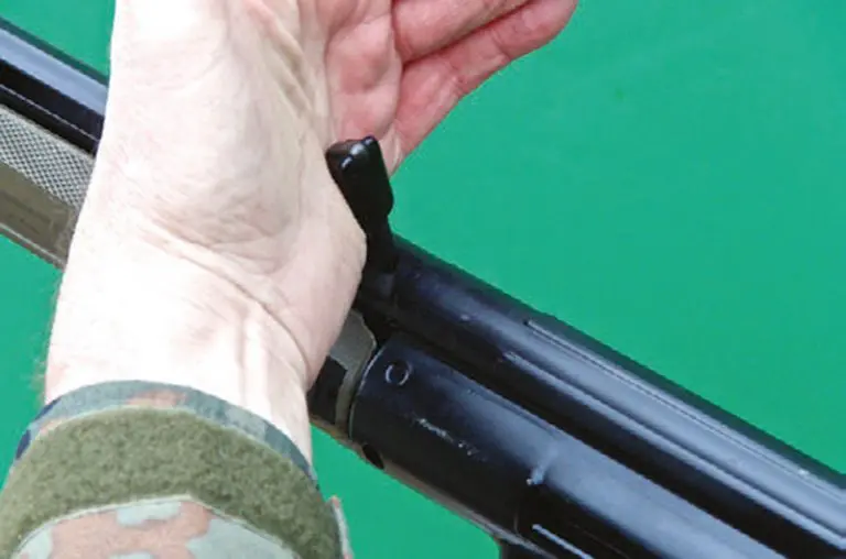 FN FAL Versus H&K G3 - SWAT Survival | Weapons | Tactics