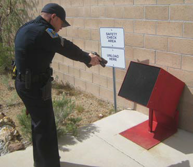 Proper Unloading Procedures - SWAT Survival | Weapons | Tactics