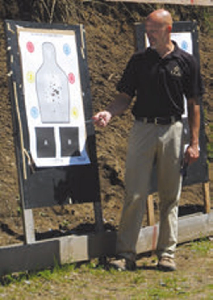 Self-Trained Shooter at Combat Focus Shooting Course - SWAT Survival ...