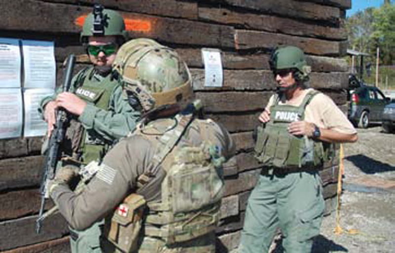 The Shoot House - SWAT Survival | Weapons | Tactics
